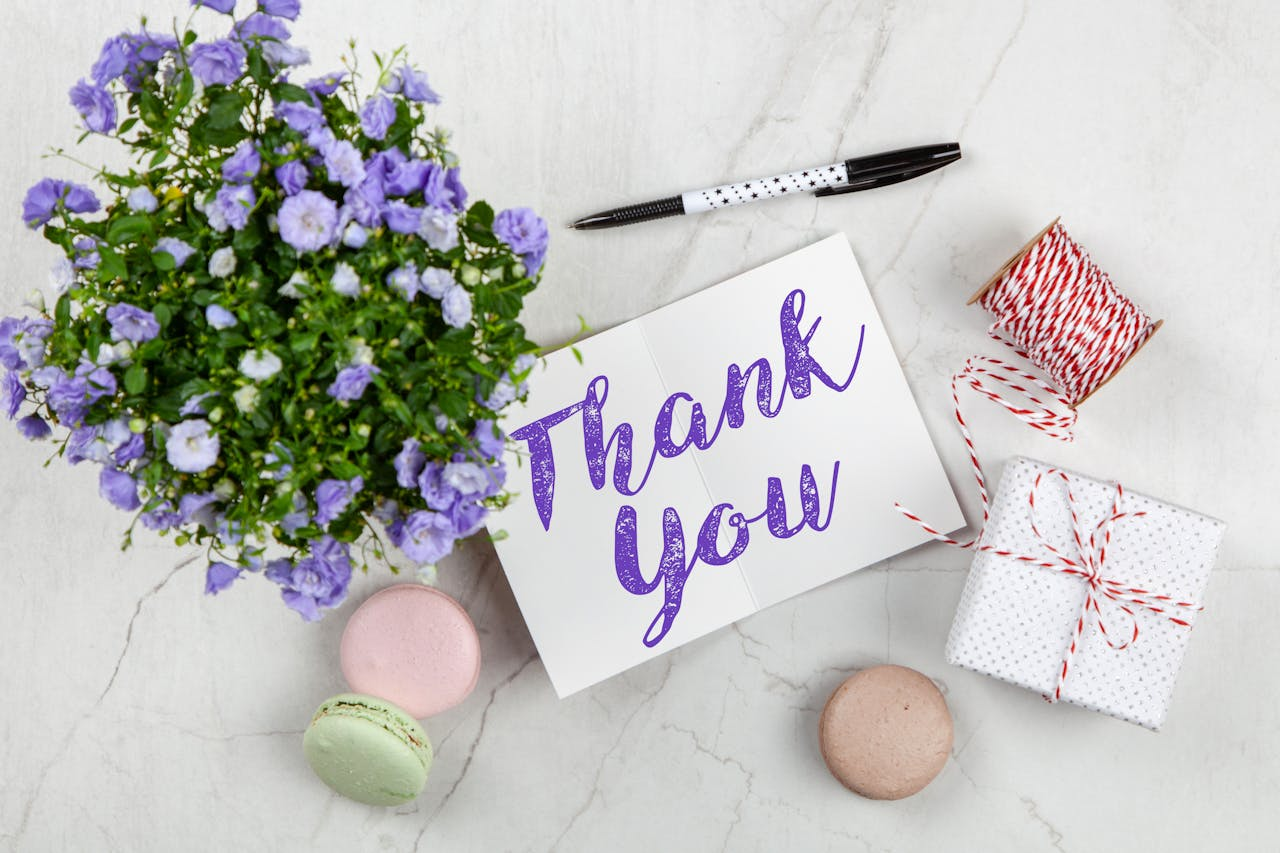 12 Ways to Say "Thank You" in Chinese for Various Situations - Linda ...